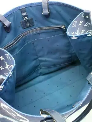 LOUIS VUITTON Escale On-the-go Gm Monogram Tote - Blue