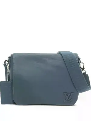 LOUIS VUITTON Aerogram Leather Shoulder Bag - Blue
