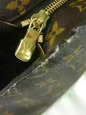 LOUIS VUITTON 1998 Babylone Tote Bag