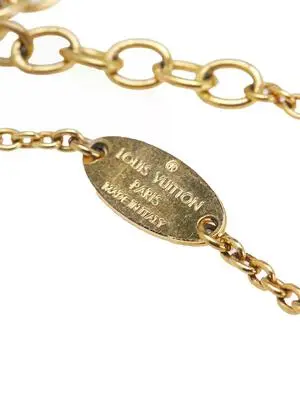 LOUIS VUITTON 2018 Plated Essential V Necklace - Gold