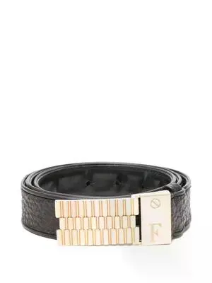 Gianfranco Ferre 1990s Engraved-buckle Belt - Brown