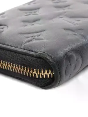 LOUIS VUITTON 2021 Monogram Zipper Wallet