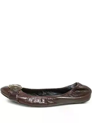 Burberry Round Toe Flats For Women