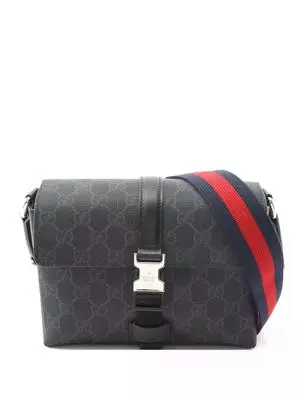 Gucci Gg Canvas Messenger Bag - Black