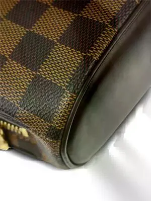 LOUIS VUITTON Mini Sarria Handbag - Neutrals