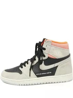 Nike Air Jordan 1 Retro High-top Sneakers - Grey