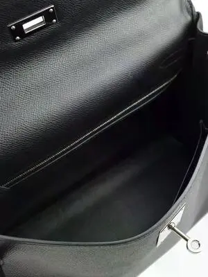 Hermès 2005 Kelly Retourne 32 Handbag - Black