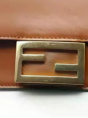 Fendi Logo-buckle Shoulder Bag