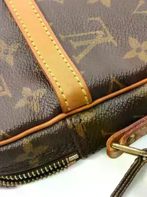 LOUIS VUITTON 2002 Danube Shoulder Bag - Brown