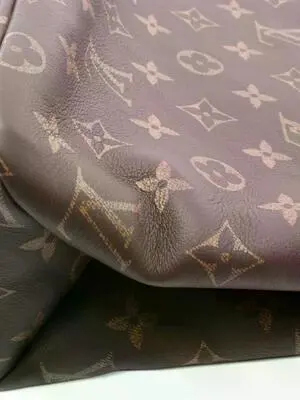 LOUIS VUITTON Monogram Mm Tote Bag