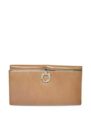 FERRAGAMO Icona Leather Wallet - Neutrals