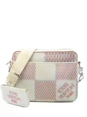 LOUIS VUITTON 2021 Damier Giant Spray Shoulder Bag - White