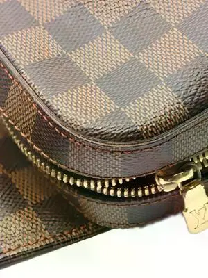 LOUIS VUITTON 2005 Damier Ebène Messenger Bag