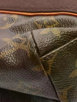 LOUIS VUITTON Beaubourg Tote Bag