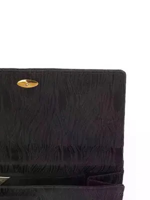 Vintage Wave-texture Clutch Bag