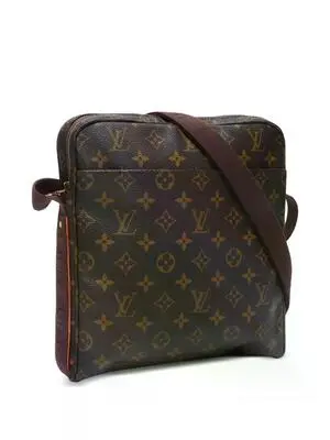 LOUIS VUITTON 2009 Beaubourg Shoulder Bag - Brown