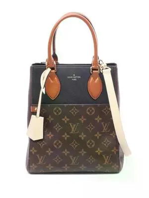 LOUIS VUITTON 2021 Monogram Fold Tote Bag