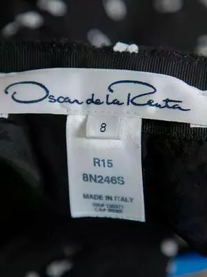 Oscar De La Renta Tweed Pencil Skirt
