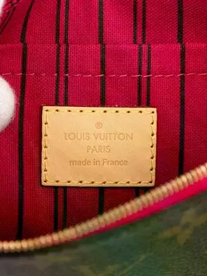 LOUIS VUITTON 2021 Monogram Neverfull Pouch