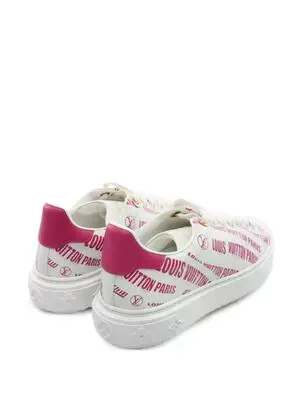 LOUIS VUITTON Logo-print Leather Sneakers