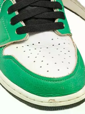 JORDAN Air 1 Sneakers - Green