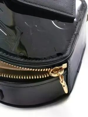 LOUIS VUITTON 2000s Leather Shoulder Bag