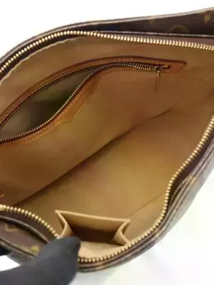 LOUIS VUITTON Looping Gm Shoulder Bag