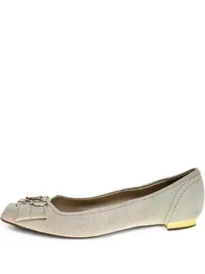 Louis Vuitton Logo Flats For Women