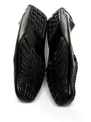 FERRAGAMO Gancini Loafers - Black