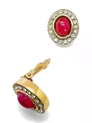 JENNIFER GIBSON JEWELLERY 1980s Ruby Cabochon Clip On Earrings