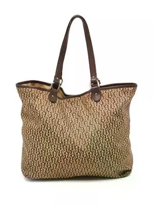 AIGNER Leather Shoulder Bag