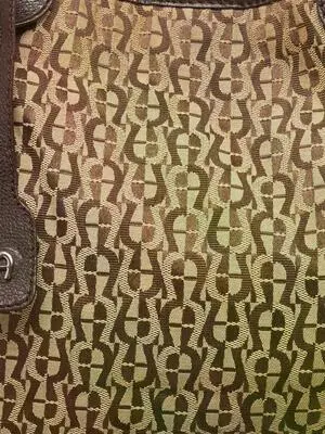 AIGNER Leather Shoulder Bag
