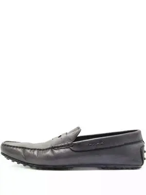 TOD'S Vintage Slip-on Loafers