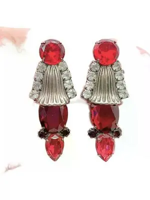 JENNIFER GIBSON JEWELLERY 1960s Ruby Glass Clip-on Drop Earrings