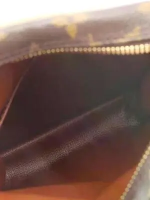 LOUIS VUITTON 2004 Amazon Monogram Shoulder Bag