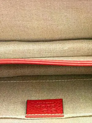 Gucci Interlocking G Crossbody Bag - Red