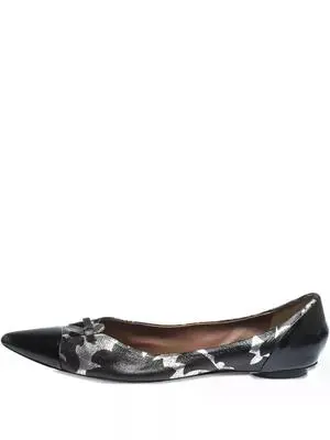 Marc Jacobs Pointed Toe Flats For Women