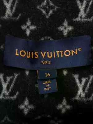 LOUIS VUITTON 2010s Hooded Poncho