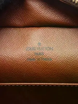 LOUIS VUITTON Cite Mm Shoulder Bag