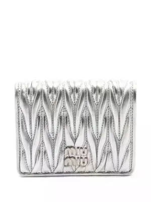 Miu Miu 2020s Matelasse Bi-fold Leather Wallet - Silver