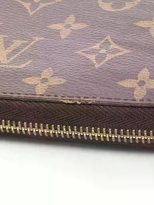 LOUIS VUITTON 2021 Zippy Wallet - Brown