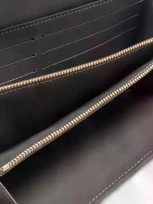 LOUIS VUITTON Sarah Wallet - Gold