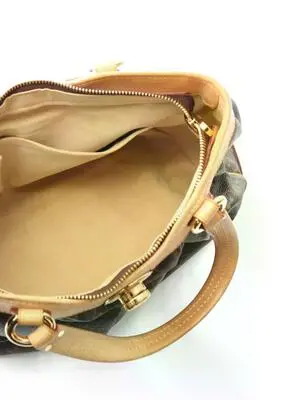 LOUIS VUITTON 2009 Boesi Pm Handbag