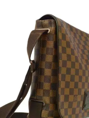 LOUIS VUITTON Brooklyn Mm Shoulder Bag - Brown
