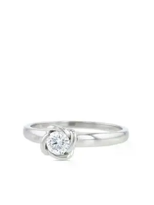 FRED 2010s Platinum Fleur Céleste Diamond Solitaire Ring - Silver