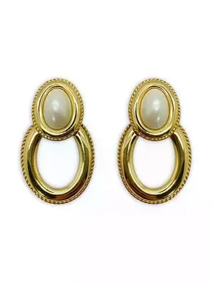 JENNIFER GIBSON JEWELLERY 1980s Doorknocker Pearl Clip-on Earrings - Gold