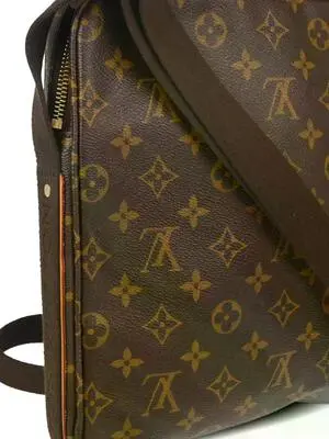 LOUIS VUITTON 2010 Trotteur Beaubourg Shoulder Bag