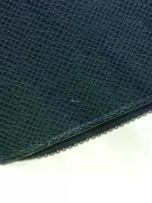 LOUIS VUITTON Vertical Leather Wallet