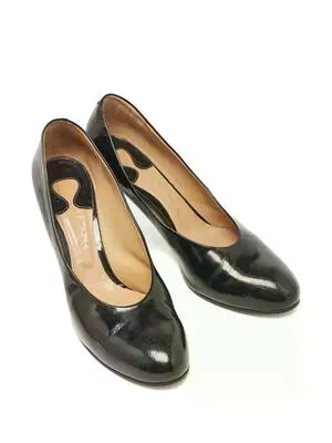 Chloé Round-toe Leather Pumps