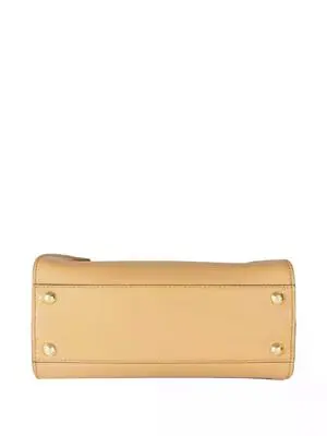 Fendi Peekaboo Shoulder Bag - Neutrals